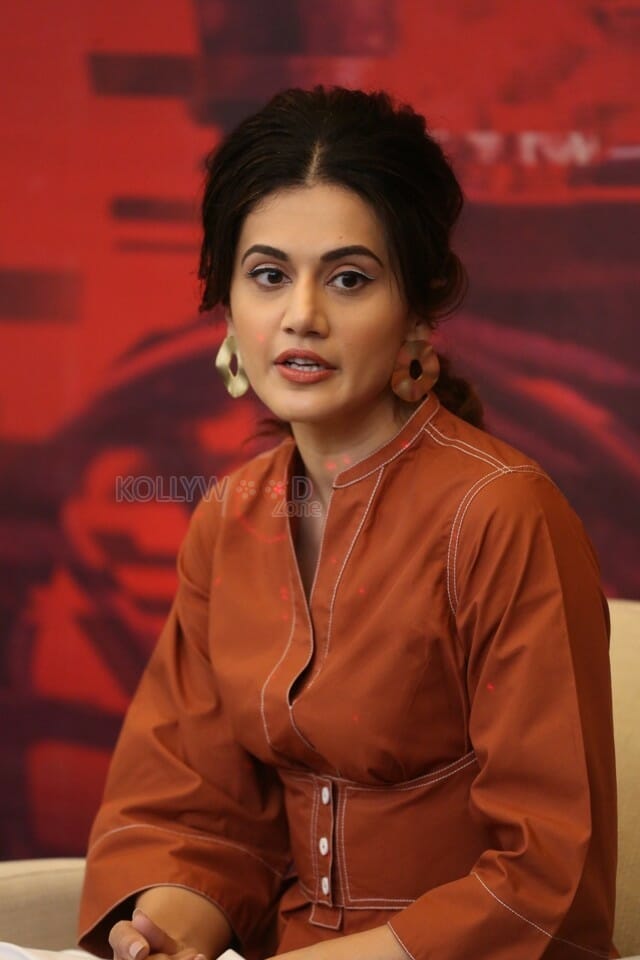Actress Tapsee Pannu At Game Over Interview Stills 42 (57539 ...