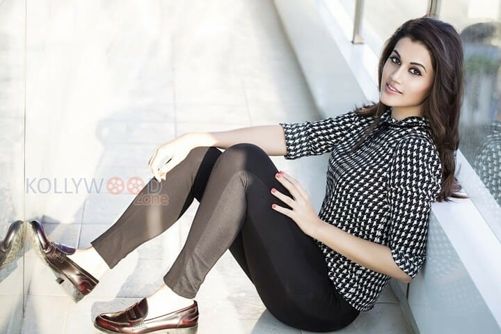 Actress Tapsee Pannu New Photoshoot Pictures 18 (57577) | Kollywood Zone