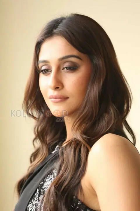 Beautiful Actress Regina Photos 12 (63079) | Kollywood Zone
