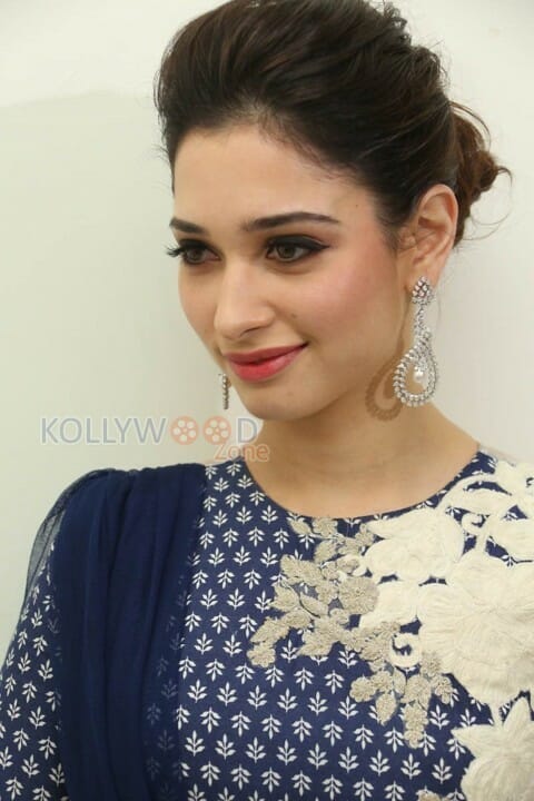 Beautiful Tamanna Latest Pictures 34 (55733) | Kollywood Zone