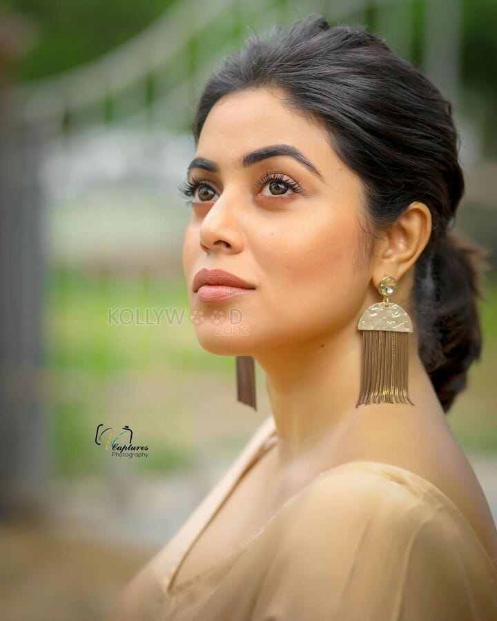 Kollywood Heroine Poorna Pics 15 (39917) | Kollywood Zone