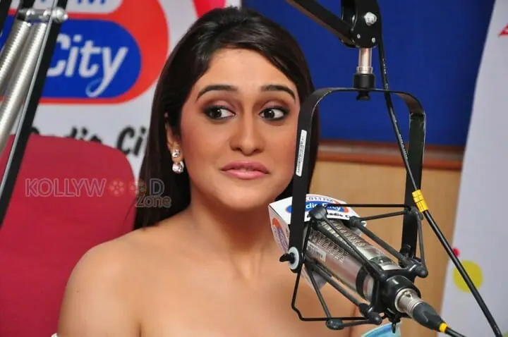 Regina Cassandra At Radio City Photos 11 (63751) | Kollywood Zone