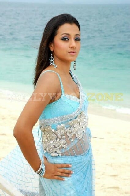 Sexy-Trisha-Stills 01 (26345) | Kollywood Zone