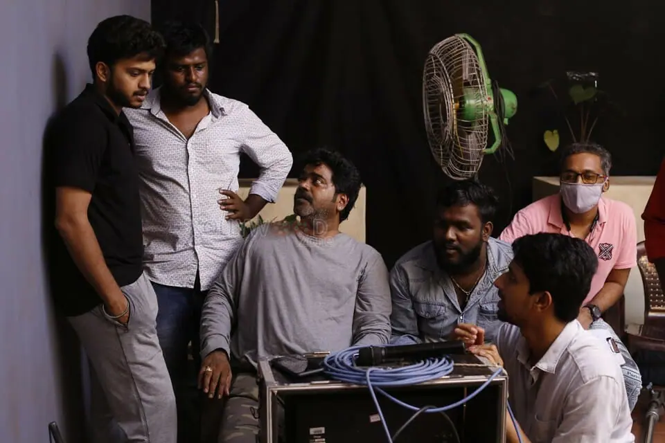 Sshh Movie Images 03 (36089) | Kollywood Zone