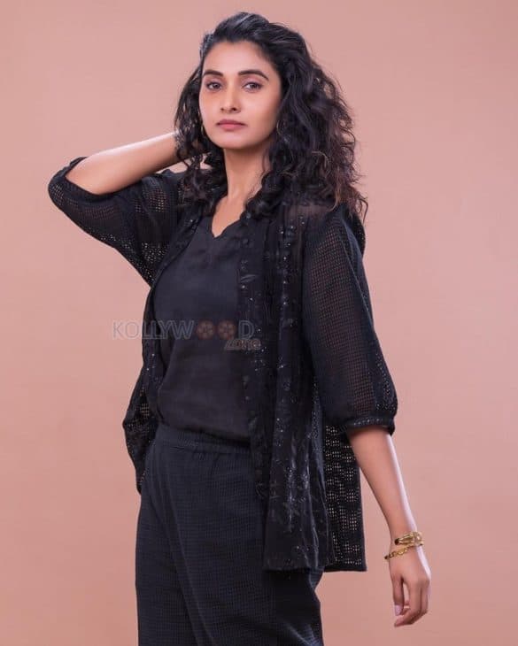 Tamil Actress Priya Bhavani Shankar In A Black Dress With Pink Shoes ...