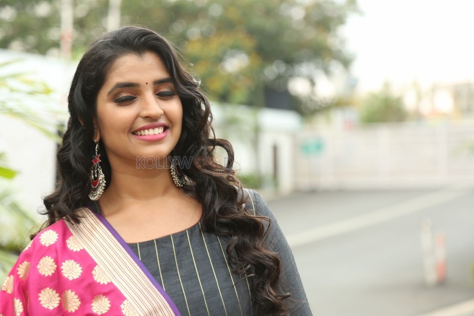 Telugu Actress Syamala Photoshoot Photos 04 (12872) | Kollywood Zone