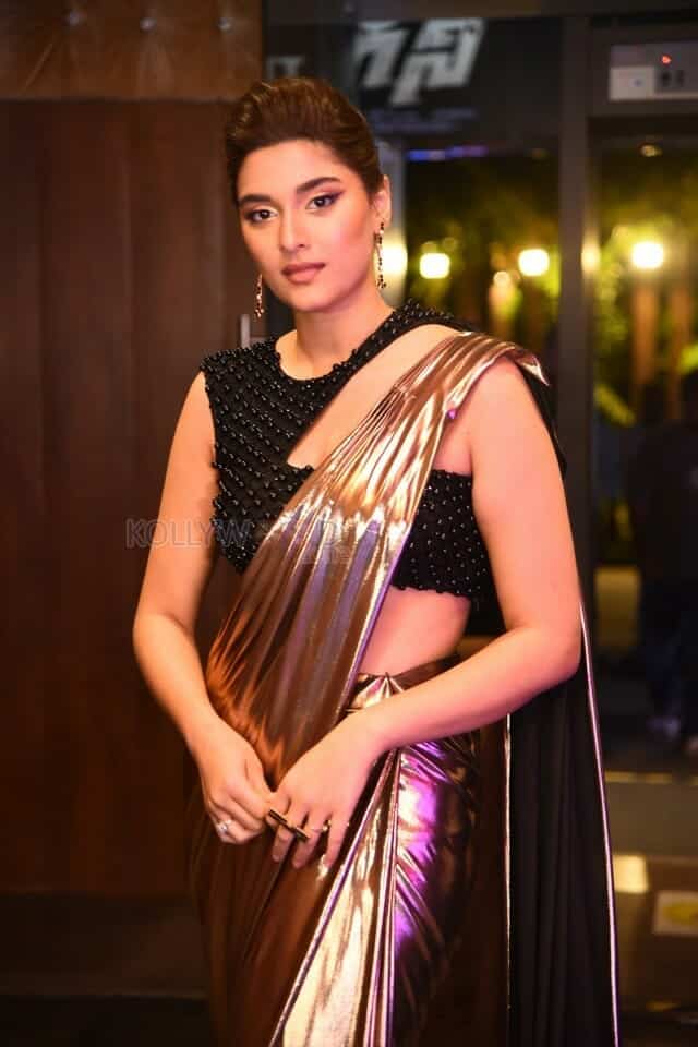 Actress Saiee M Manjrekar At Ghani Movie Release Punch Photos 06 ...
