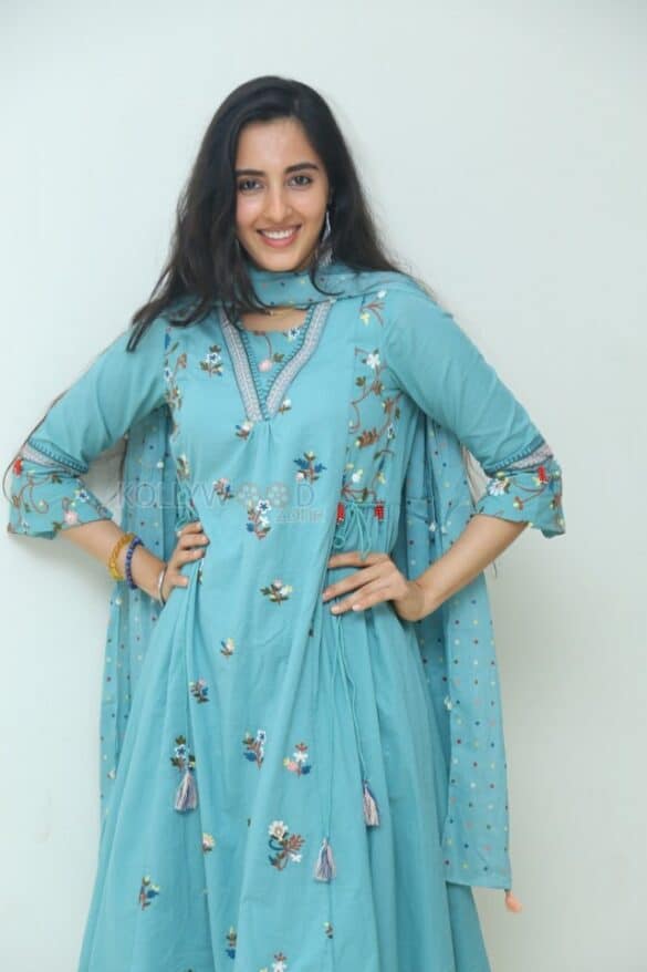 Actress Simrat Kaur At Maya Petika Press Meet Stills 02 (263900 ...