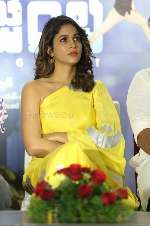 Intelligent Telugu Movie Actress Lavanya Tripathi Photos 06 (76603 ...