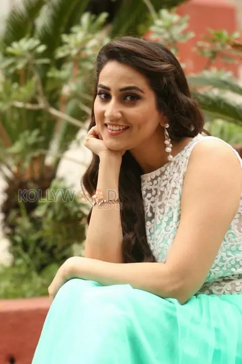 Telugu Actress Manjusha Pictures 23 (86227) | Kollywood Zone