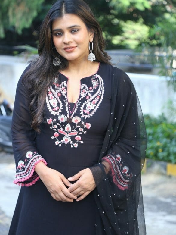 Actress Hebah Patel At The Great Indian Suicide Movie Press Meet ...