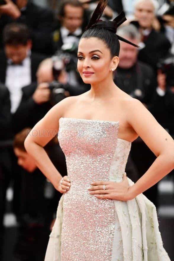 Aishwarya Rai At Cannes 2018 Photos 16 (95668) | Kollywood Zone