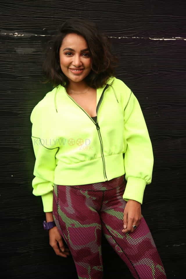 Actress Tejaswi Madivada At Bollybeats Asia Convention 2019 Photos 34 ...
