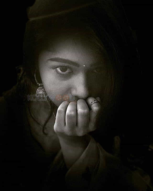 Actress Shalini Pandey Unseen Pictures 06 (123037) | Kollywood Zone