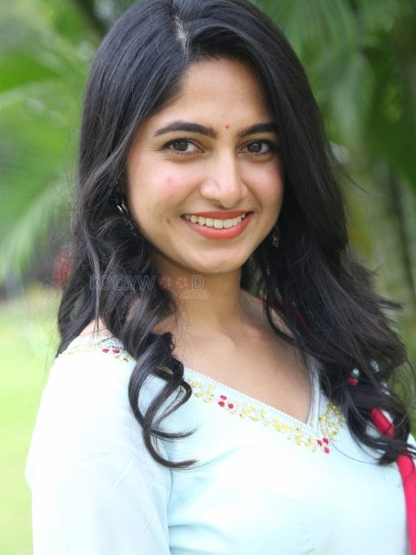 Actress Kushee Ravi At Pindam Teaser Launch Photos 26 (245964 ...