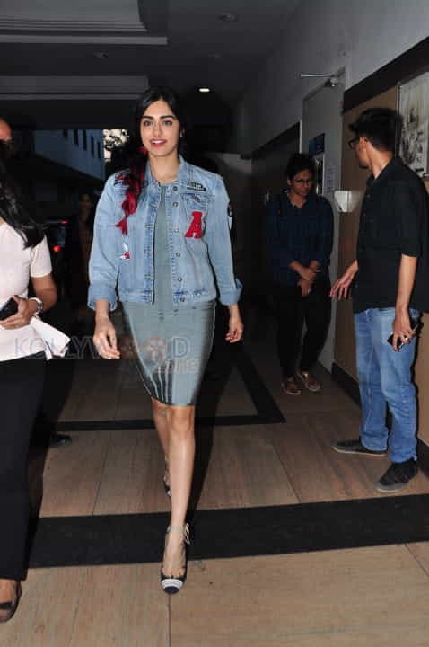 Commando 2 Heroine Adah Sharma At Radio Mirchi 95 Hyderabad Photos 02 ...