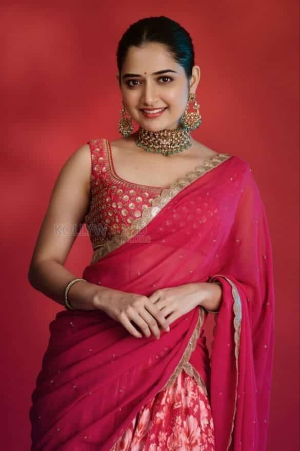 Pattathu Arasan Movie Heroine Ashika Ranganath Hot In Red Saree Photos ...
