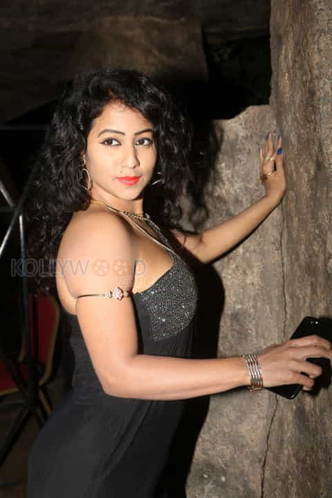 Telugu Actress Deepu Naidu Photos 19 (129008) | Kollywood Zone