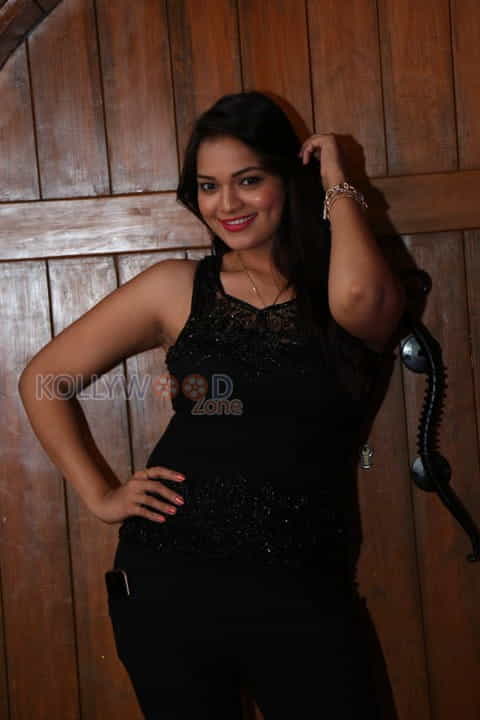 Actress Ashwini Sexy In Black Dress Photoshoot Stills 23 (148748 ...
