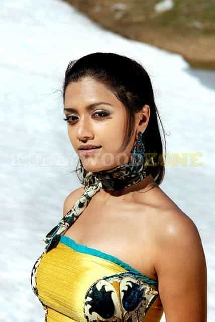 Mamta Mohandas Sexy Stills 99 145159 Kollywood Zone