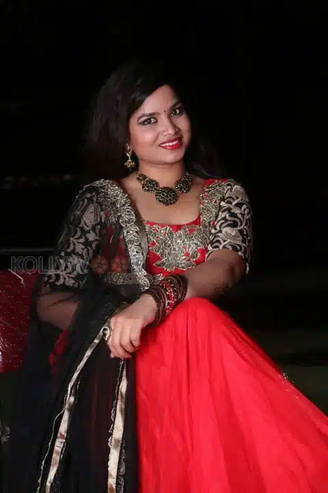 Telugu Actress Sirisha Dasari Pictures 03 (164568) | Kollywood Zone