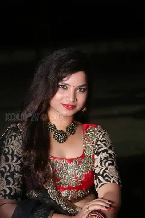 Telugu Actress Sirisha Dasari Pictures 07 (164572) | Kollywood Zone