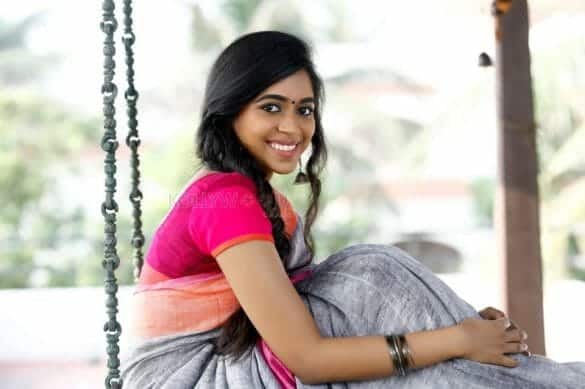 Actress Lovelyn Chandrasekhar Photoshoot Photos 13 (167935) | Kollywood ...