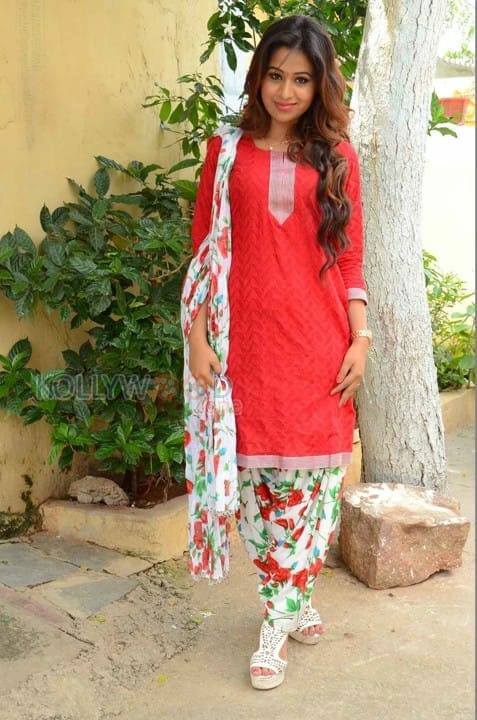 Actress Manali Rathod Rakhi Celebration At Maathru Devo Bhava ...