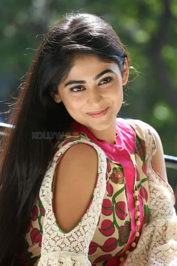 Actress Palak Lalwani Interview Photos 38 (172739) | Kollywood Zone