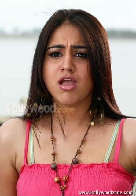 Aksha Sexy Pics 11 (177302) | Kollywood Zone