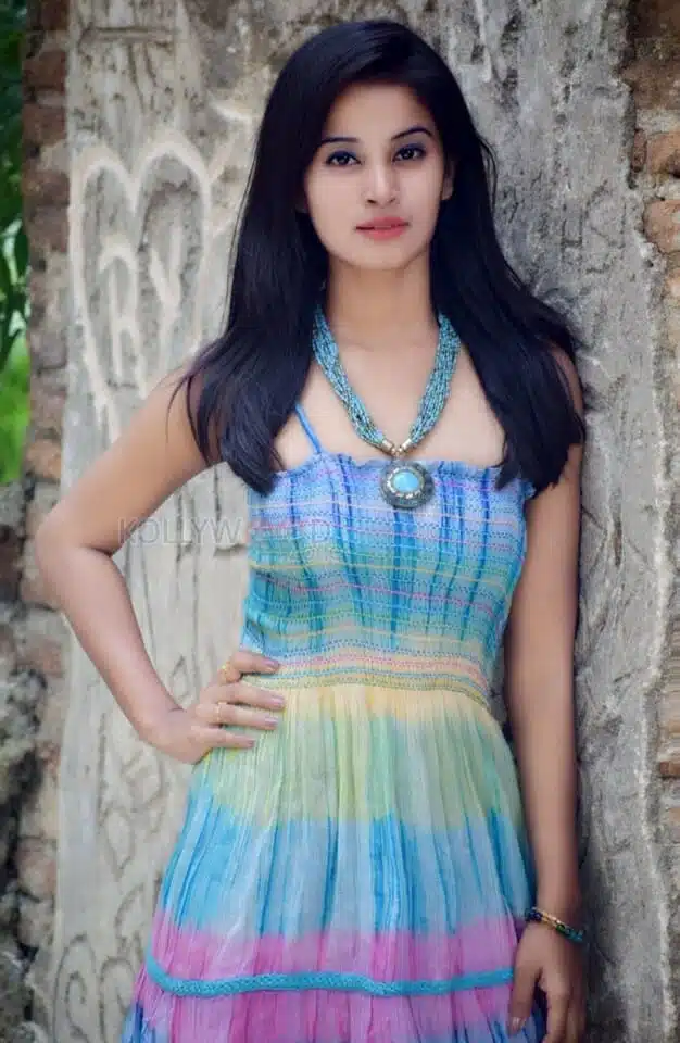 Actress Anusha Rai Photo Shoot Pictures 15 (181304) | Kollywood Zone