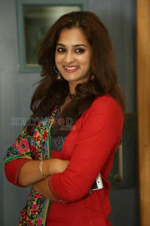 Actress Nanditha At Big Fm Photos 17 (191609) | Kollywood Zone