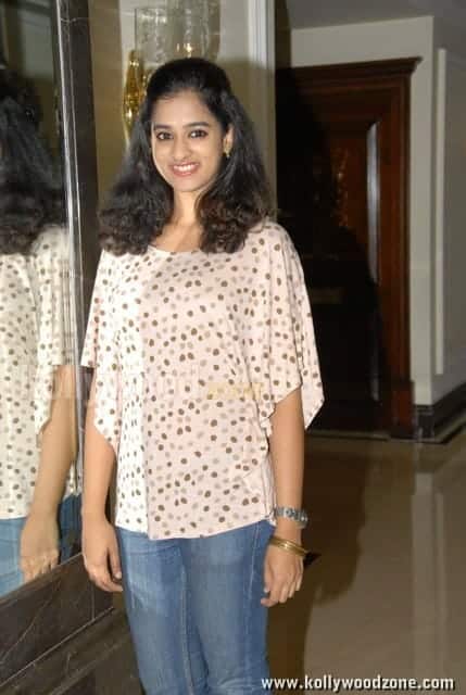 Actress Nanditha Photos 08 (191617) | Kollywood Zone