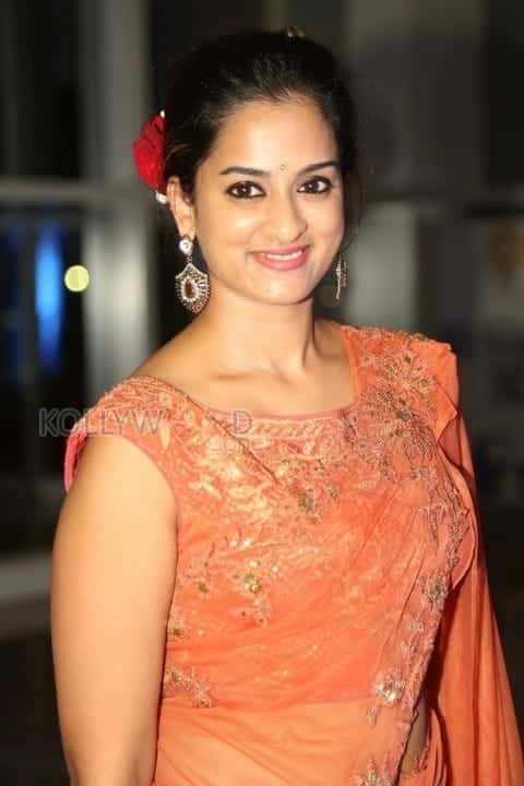 Nanditha At Savitri Audio Launch Photos 12 (191680) | Kollywood Zone