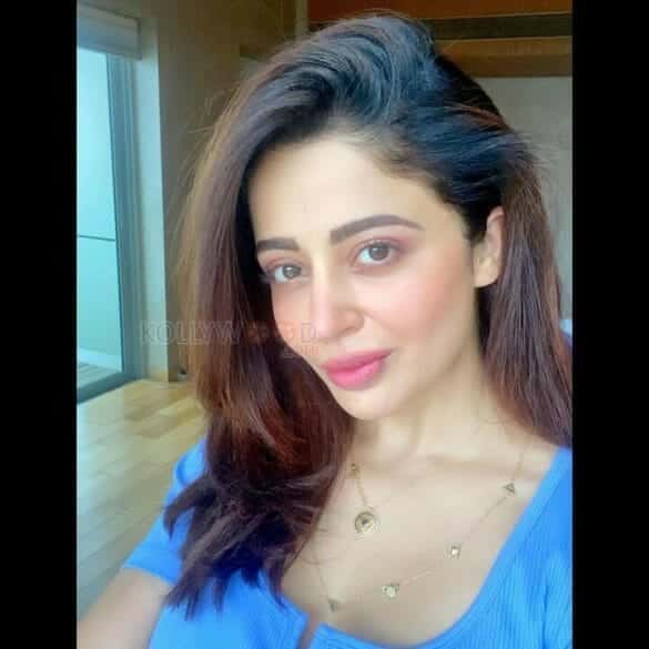 Indian TV Actress Neha Pendse Photos 01 (195095) | Kollywood Zone