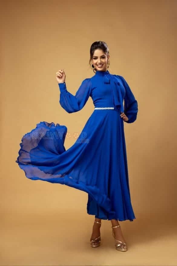 Miss Universe Harnaaz Sandhu Photoshoot Stills 03 (223786) | Kollywood Zone