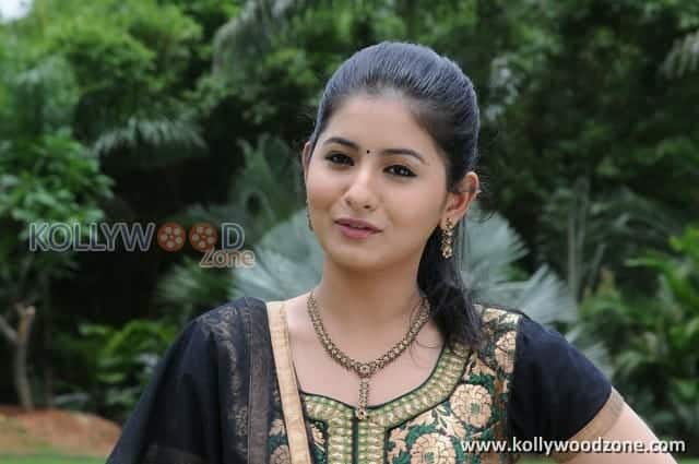 Actress Reshmi Menon Photos 46 (203525) | Kollywood Zone