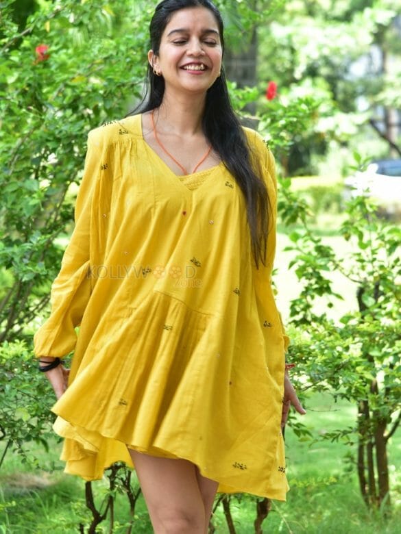 Actress Swathi Reddy At Month Of Madhu Success Meet Photos 32 (243592 ...