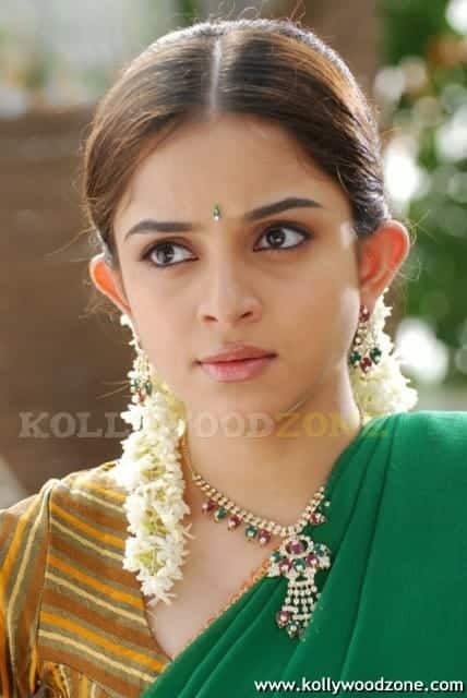 Beautiful Actress Sheena Shabandi Stills16 (206661) | Kollywood Zone