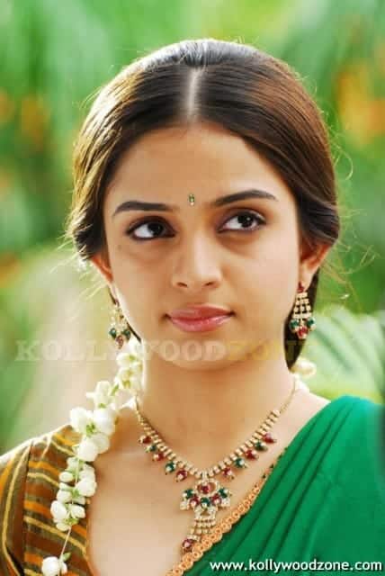Beautiful Actress Sheena Shabandi Stills25 (206670) | Kollywood Zone