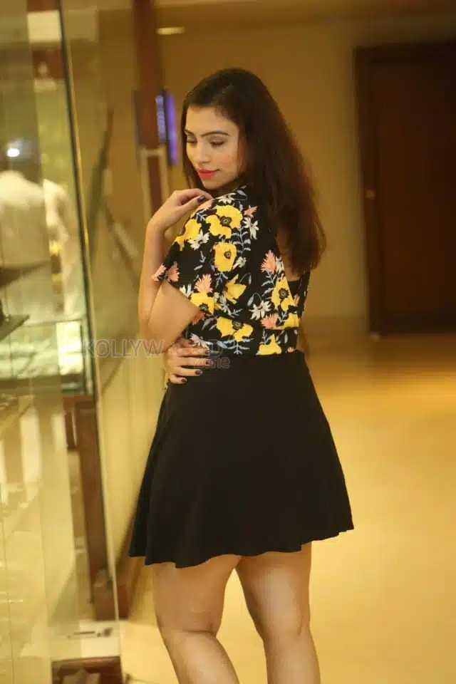 Actress Priyanka Raman At Trendz Bridal Expo Photos 27 (212784 ...