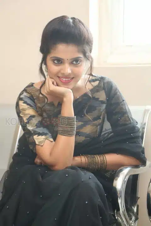 Actress Shravya Black Saree Photos 04 (215041) | Kollywood Zone