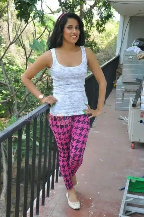 Telugu Actress Sravya Reddy Sexy Pictures 05 (214618) | Kollywood Zone