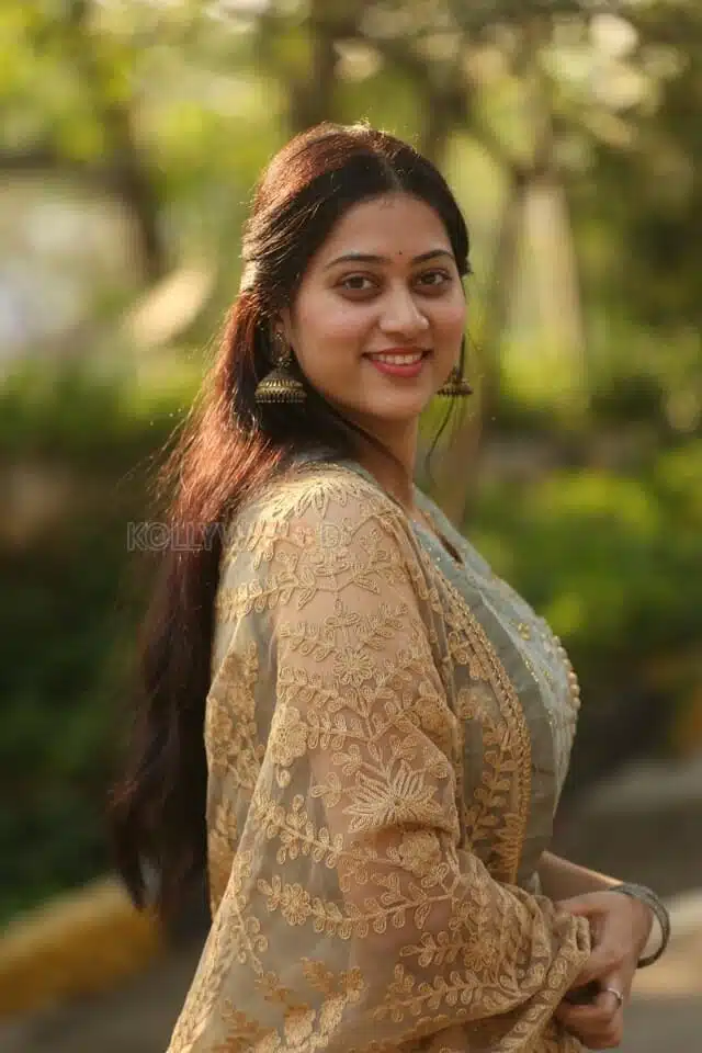 Actress Avyuktha At Gaangeaya Movie Opening Photos 13 (227072 ...