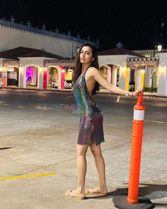 Sexy Tejasswi Prakash In A Shiny Halter Neck Dress Vacation Photos 03 302668 Kollywood Zone
