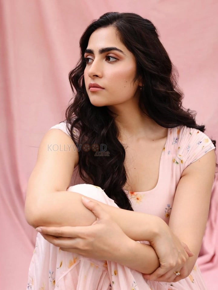 Actress Rukmini Vasanth In A Light Pink Floral Dress Photos 02 (362612 ...