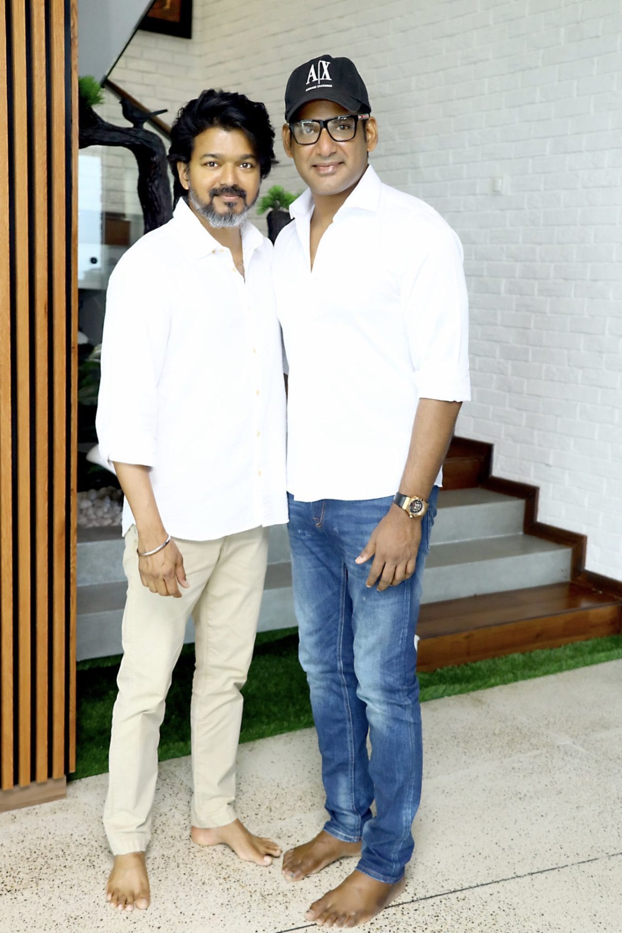 Thalapathy Vijay Donates 1 Crore For Nadigar Sangam | Kollywood Zone