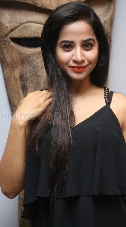 Actress Swathi Dixit Cute Pictures 13 (317191) | Kollywood Zone