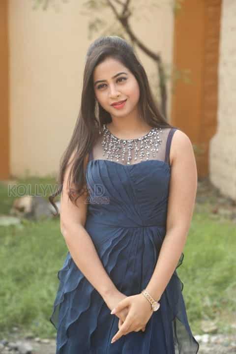 Swathi Deekshith Photoshoot Stills 17 (317021) | Kollywood Zone