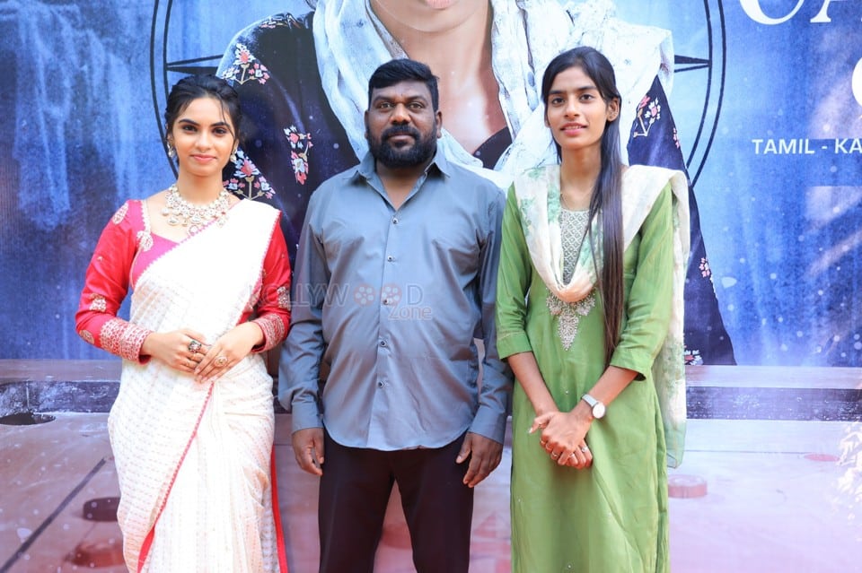 Aneet Padda Photos | Kollywood Zone